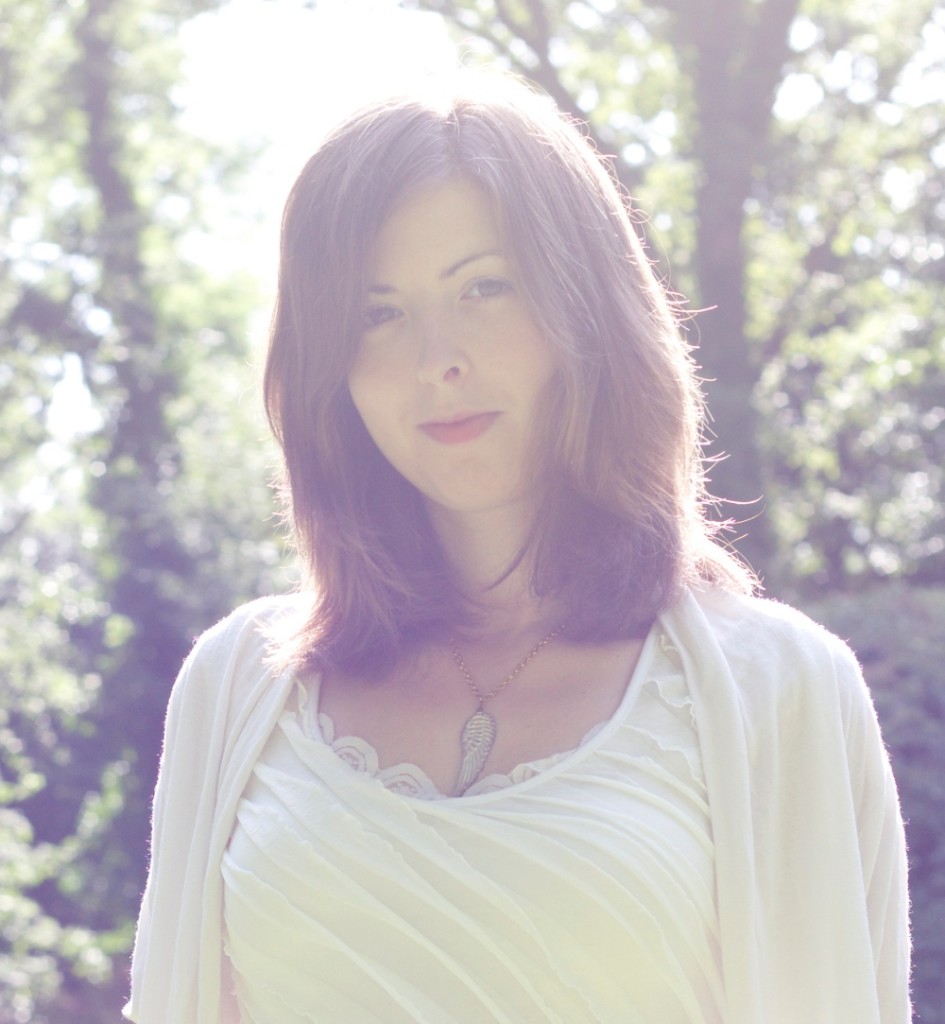 Book Review and Cover Reveal: The Elphite by Michelle Gordon – Single ...
